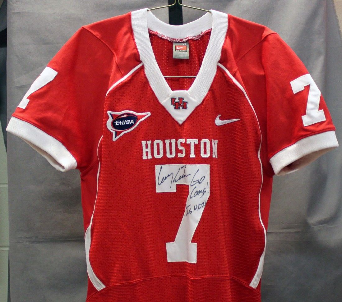 UH football homecoming jerseys to be auctioned off - Houston Chronicle