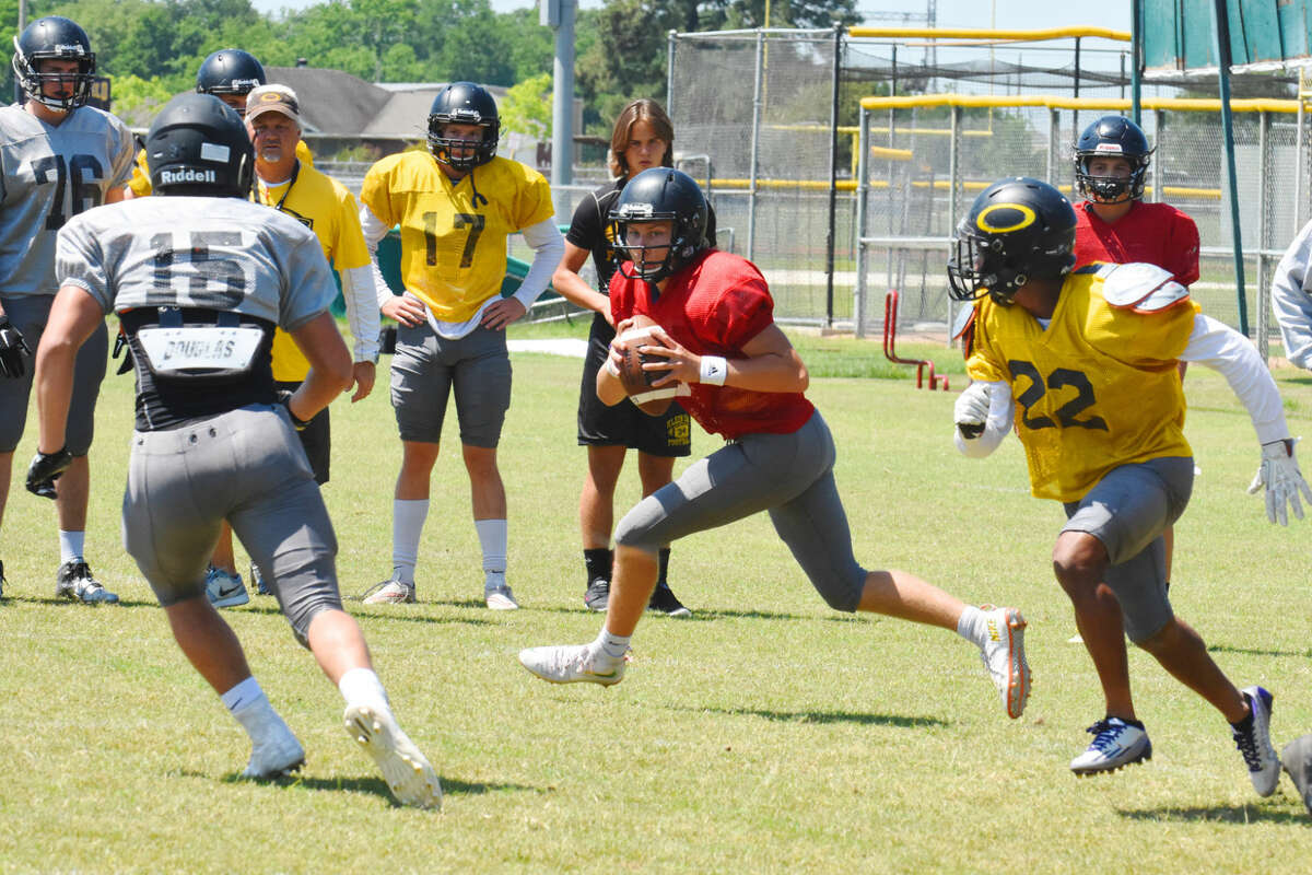 FOOTBALL: Klein Oak aiming for a district title and more next season