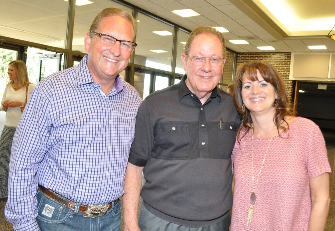 Sandlin hosts successful Gumbo Gala