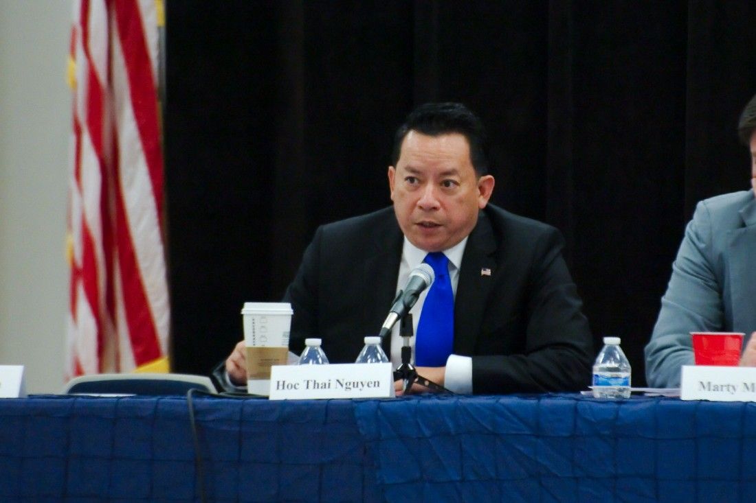 Houston mayoral candidates square off in Clear Lake