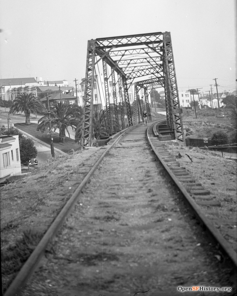 Photos reveal a time Southern Pacific Railroad crossed over palm-lined ...