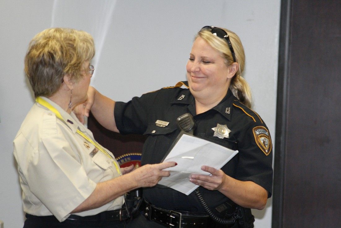 Harris County Deputy honored for helping to end police standoff peacefully