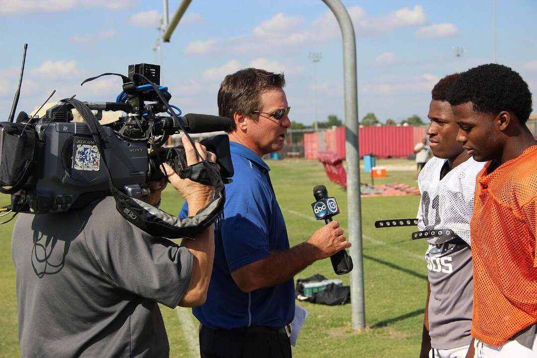 Sports anchor Bob Slovak out at ABC 13 after 22 years