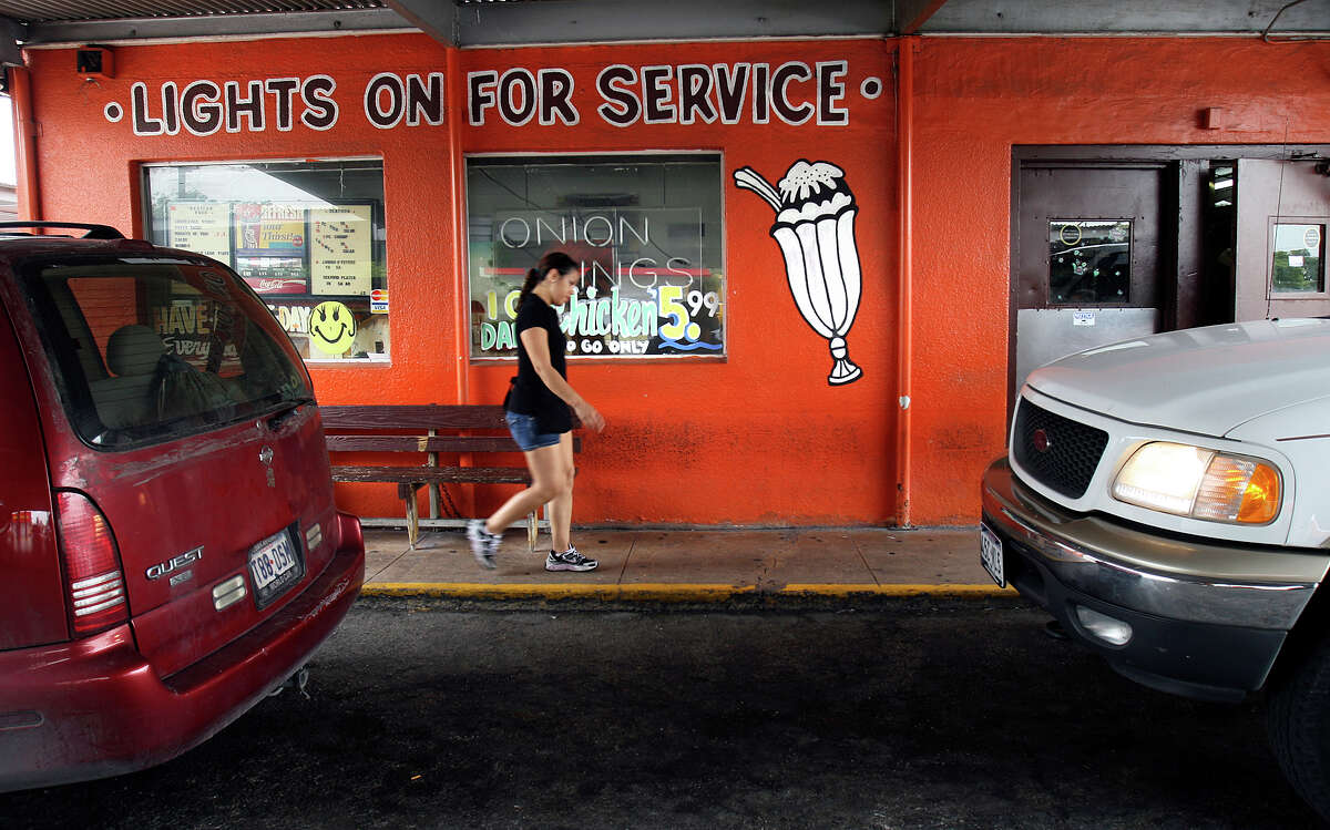 HDRC rules for demolition of Malt House