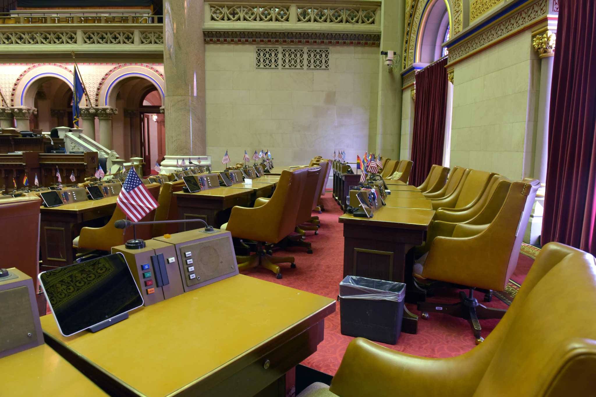 Lawmakers Sees Legal Issue In Discussing Pay Raise Policy lawmakers-sees-legal-issue-in-discussing-pay-raise-policy
