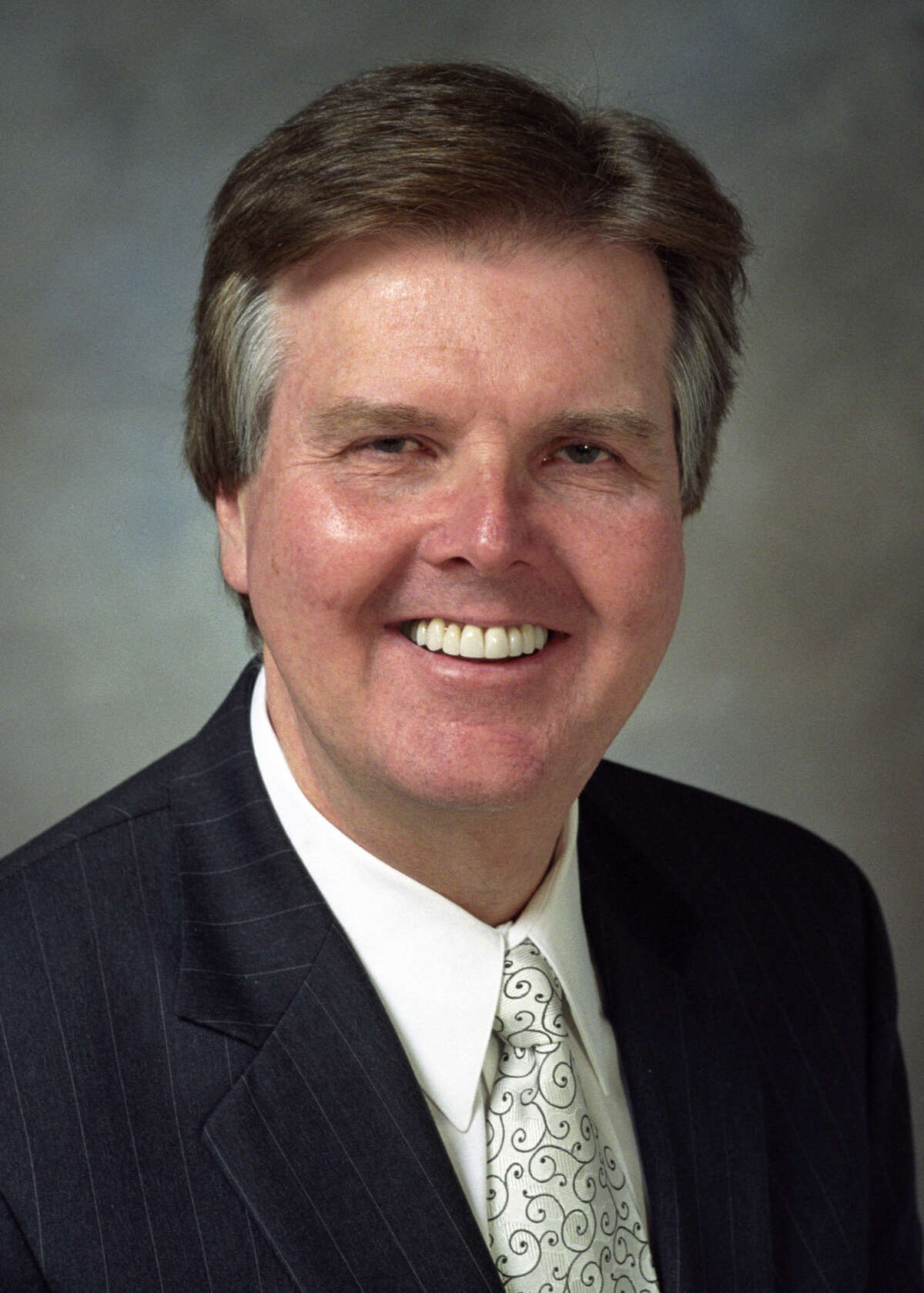 Lt Gov Dan Patrick Applauds Focus On School Finance