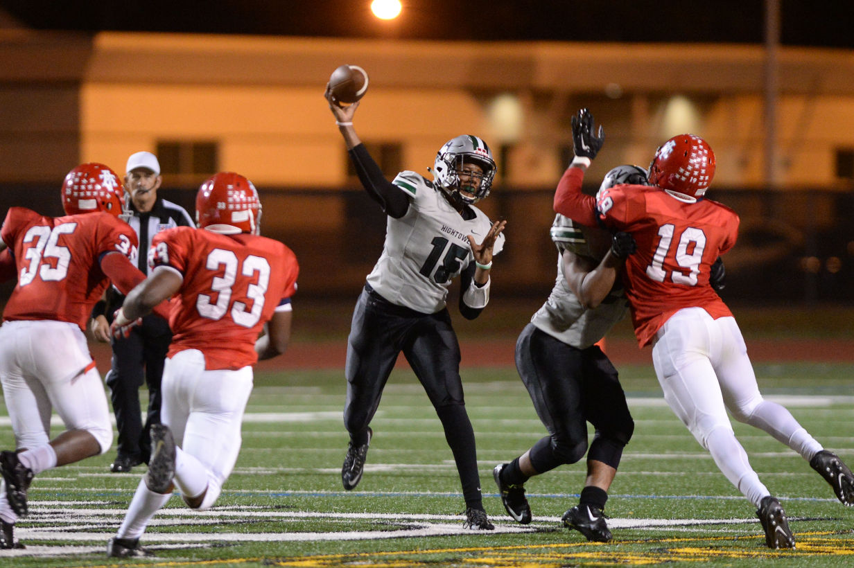 Hightower football completes undefeated regular season