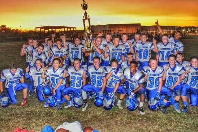 Friendswood Junior High 7B football team wins district