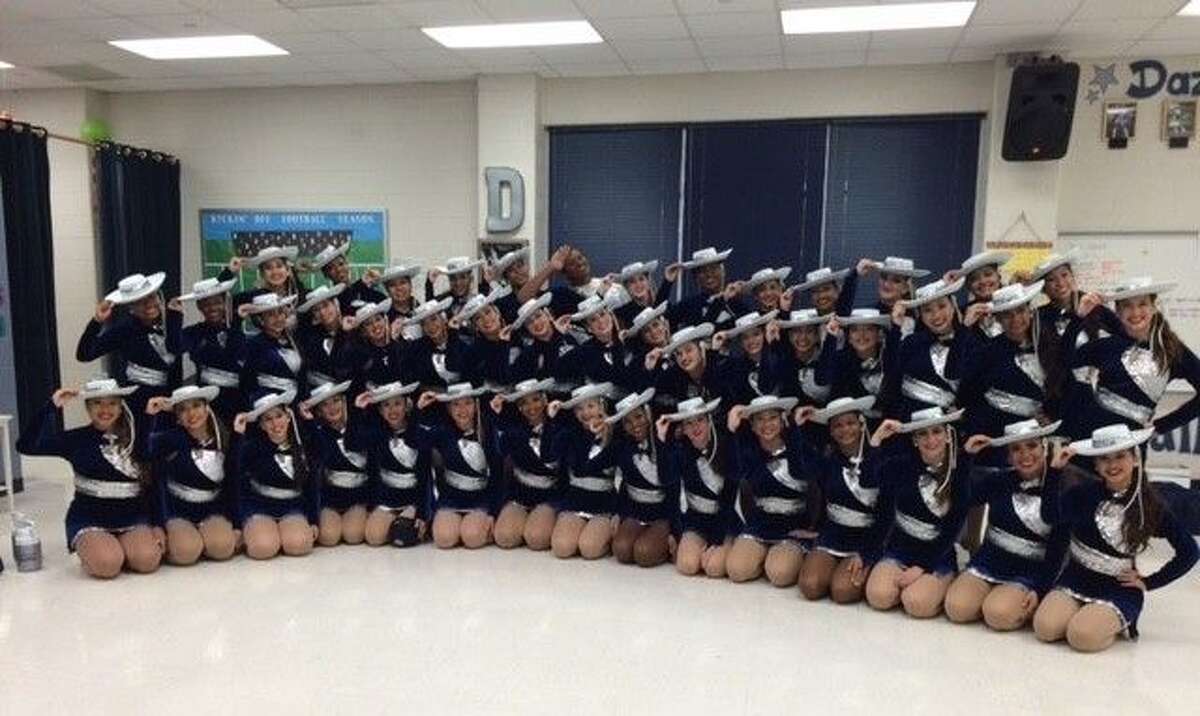 Cy Ridge dance team set for Alamo Bowl
