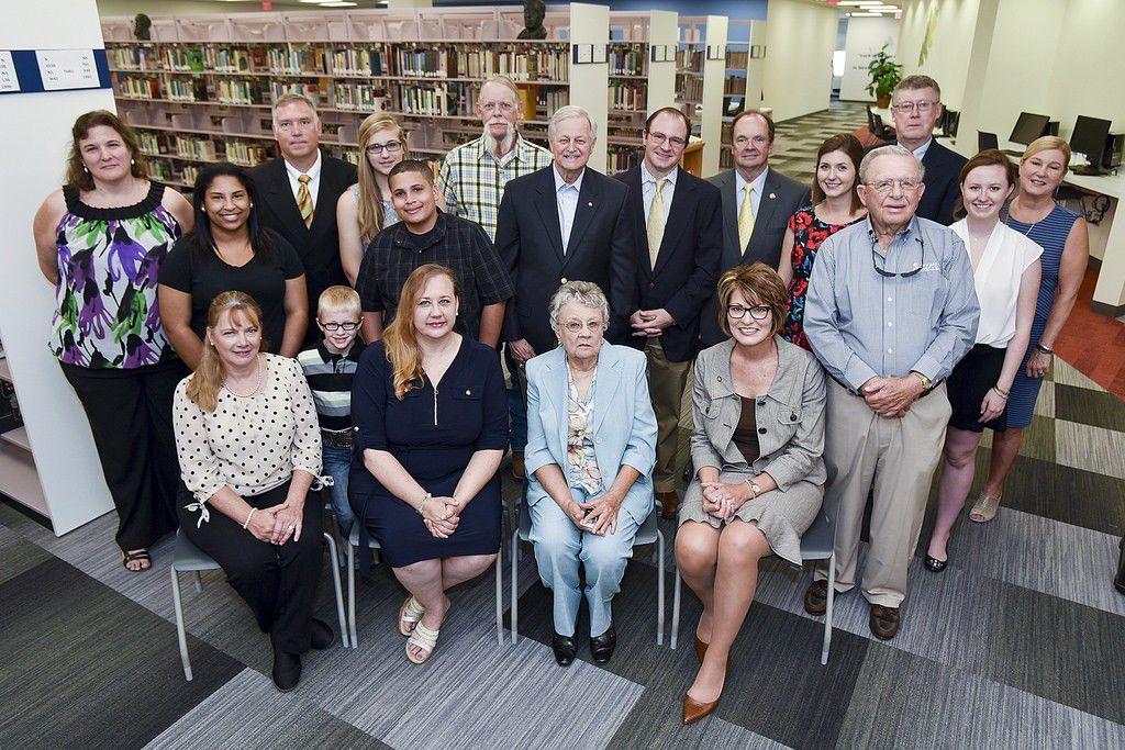 San Jacinto College reopens Lehr Library