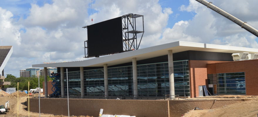 New Rice Stadium scoreboard enhances experience for football fans