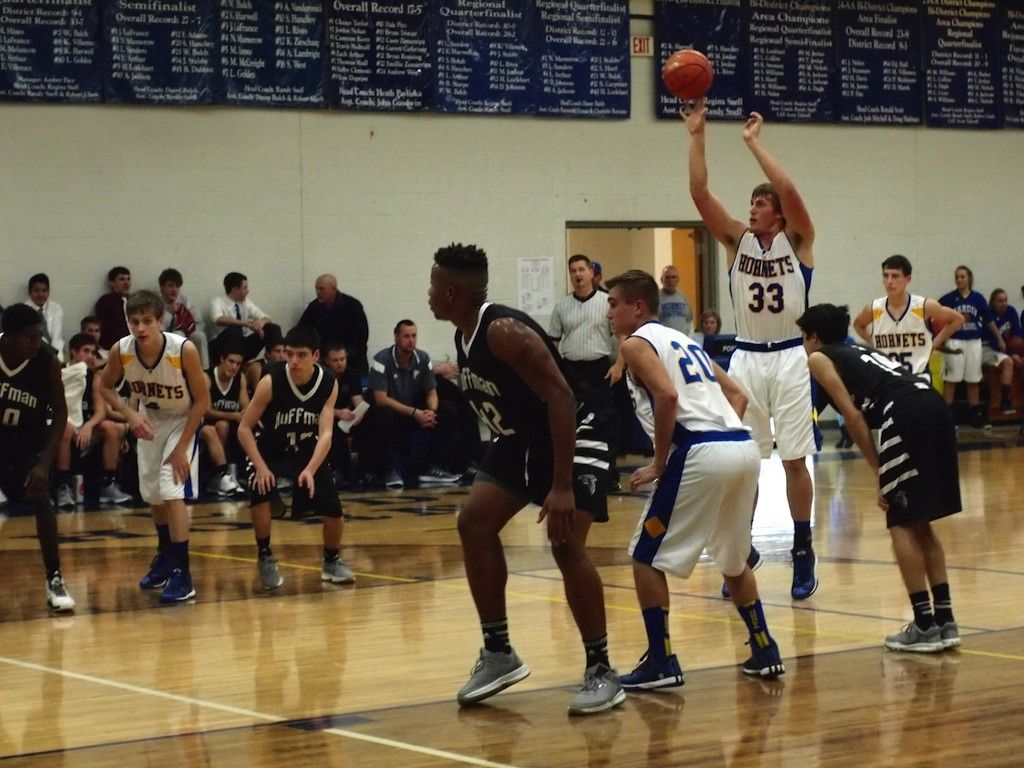 Huffman Falcons win with a 67-point spread over Hardin Hornets