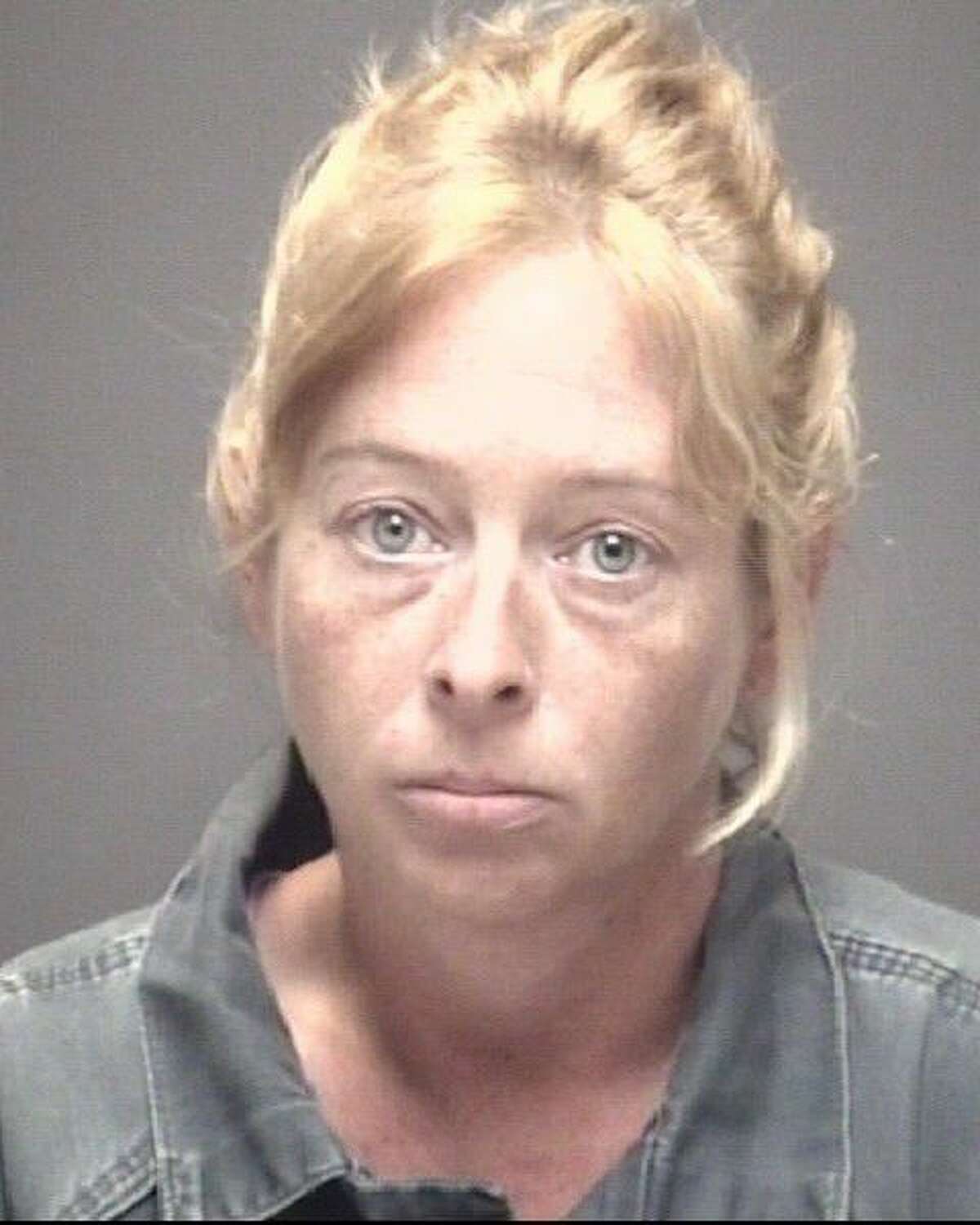 Friendswood woman arrested for alleged abusive 911 calls