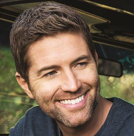Josh Turner comes to Arena Theatre