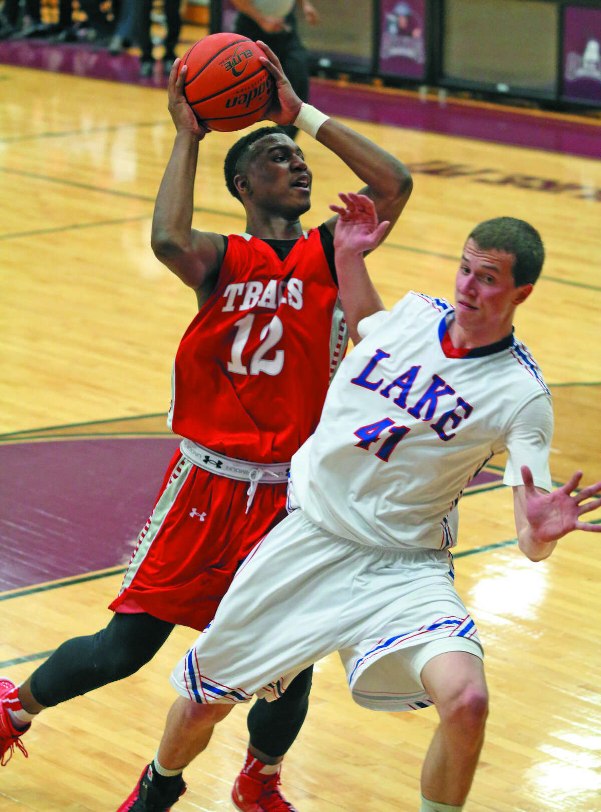Travis, Bush aim for sixth straight Fort Bend ISD boys basketball final