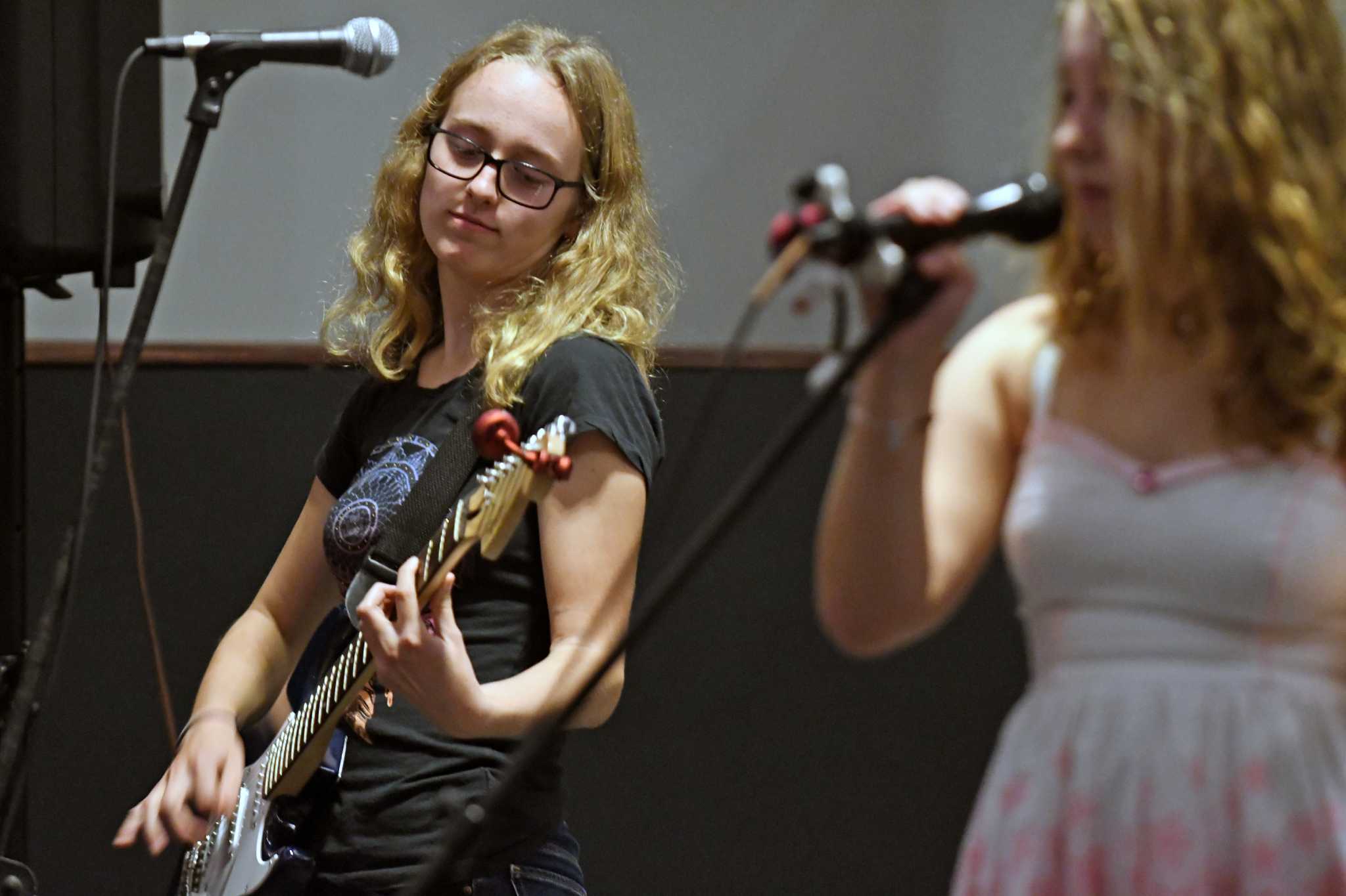 Young musicians perform, learn at School of Rock
