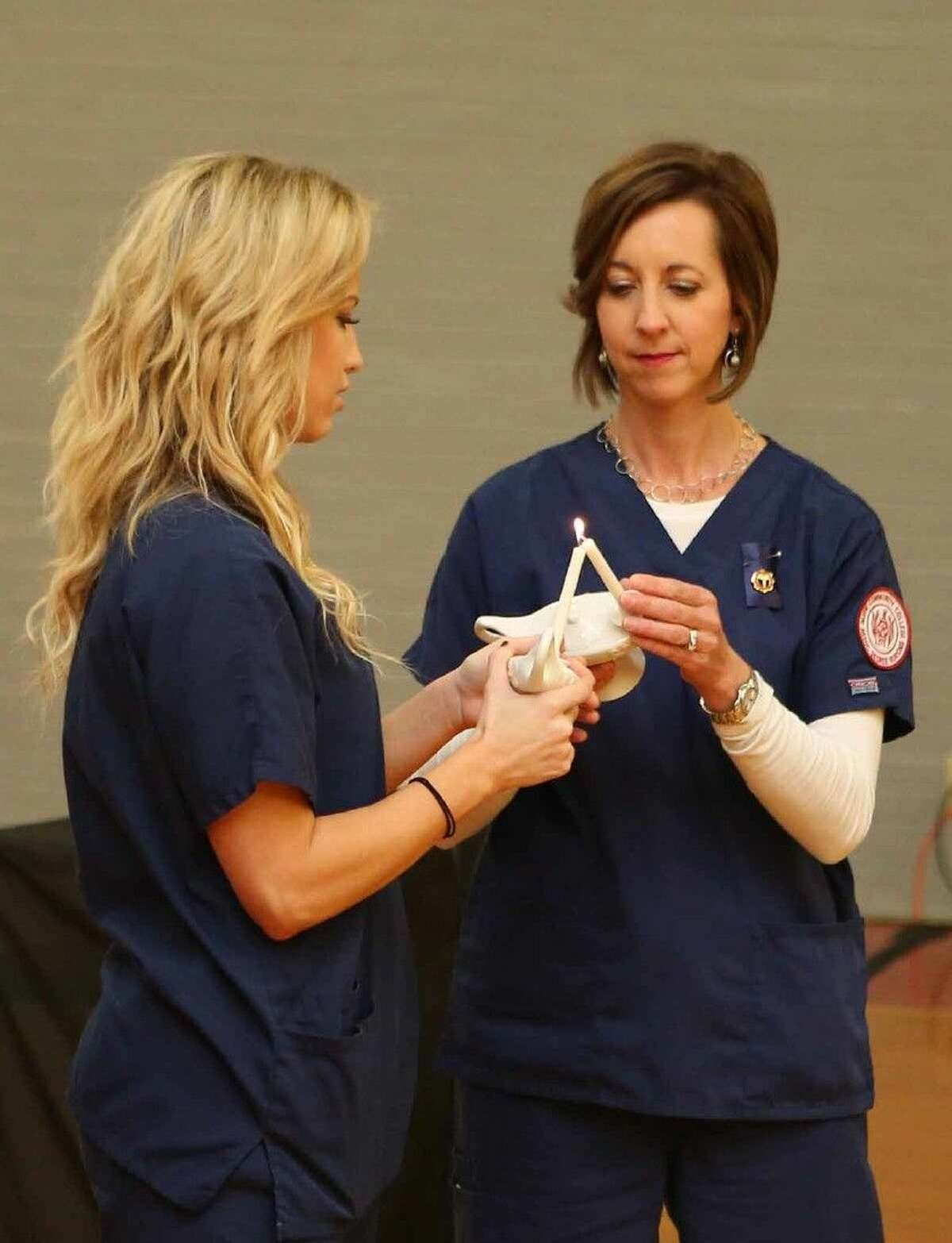 Nursing students receive pins during ceremony