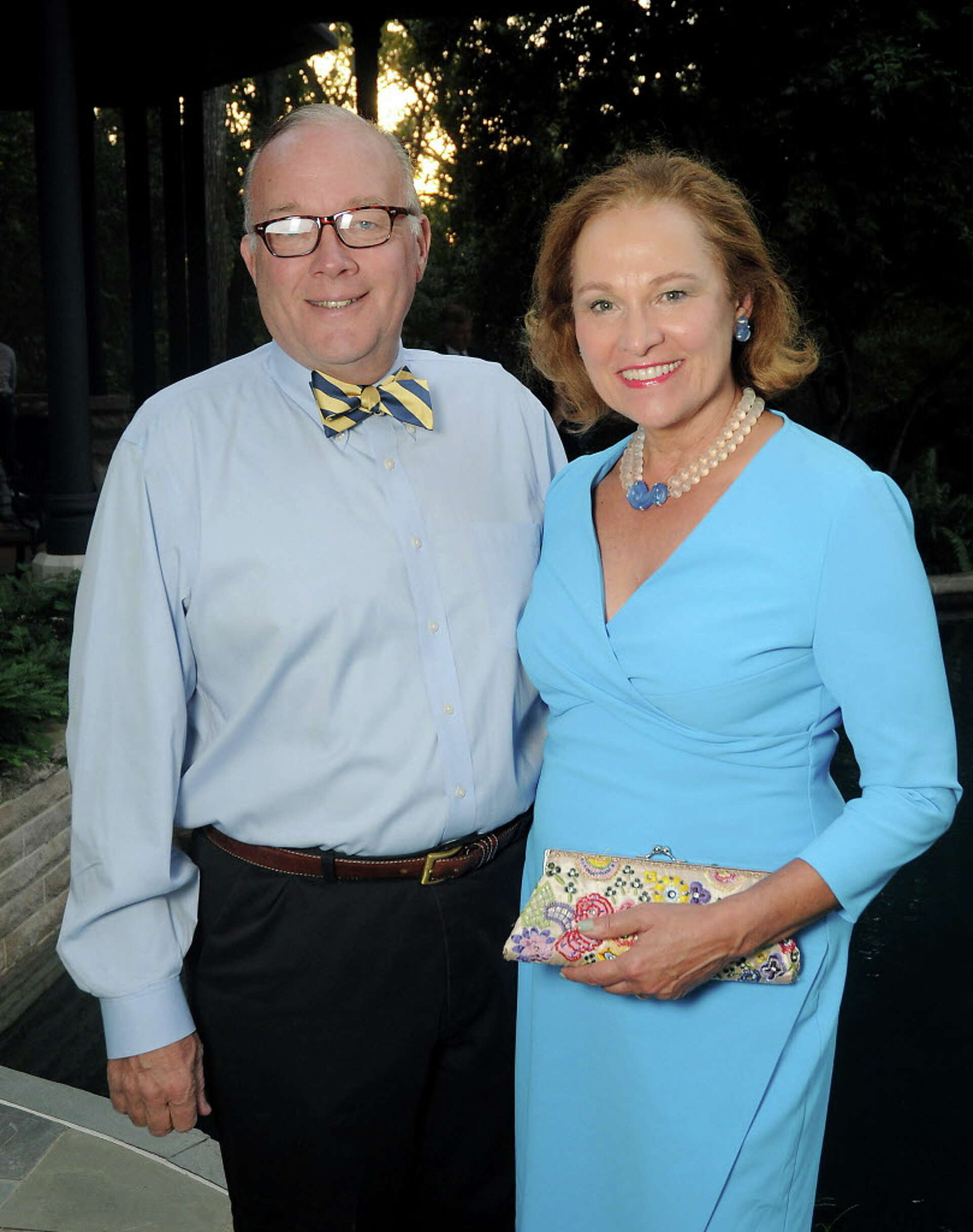 "Blues on the Bayou" returned to Colleen Holthouse's palatial Hunter's ...