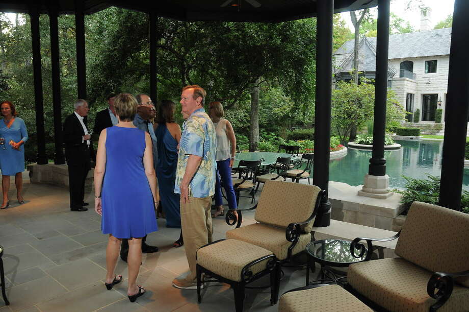 "Blues on the Bayou" returned to Colleen Holthouse's palatial Hunter's ...