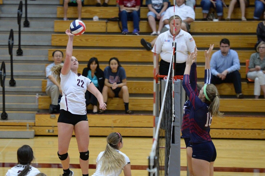 Cinco Ranch, Seven Lakes, Taylor volleyball players win 19-6A awards