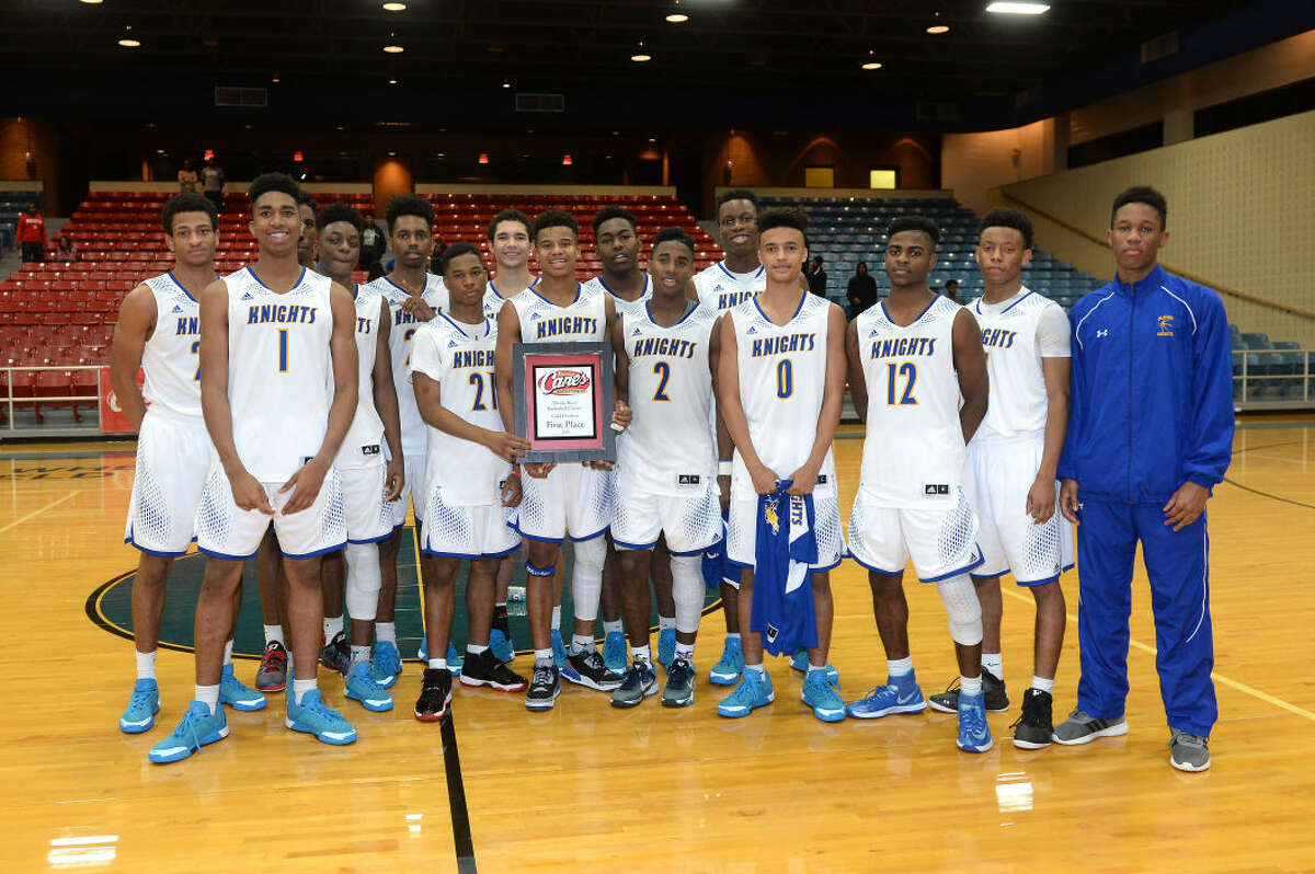 Elkins edges Sam Houston for first Fort Bend ISD championship