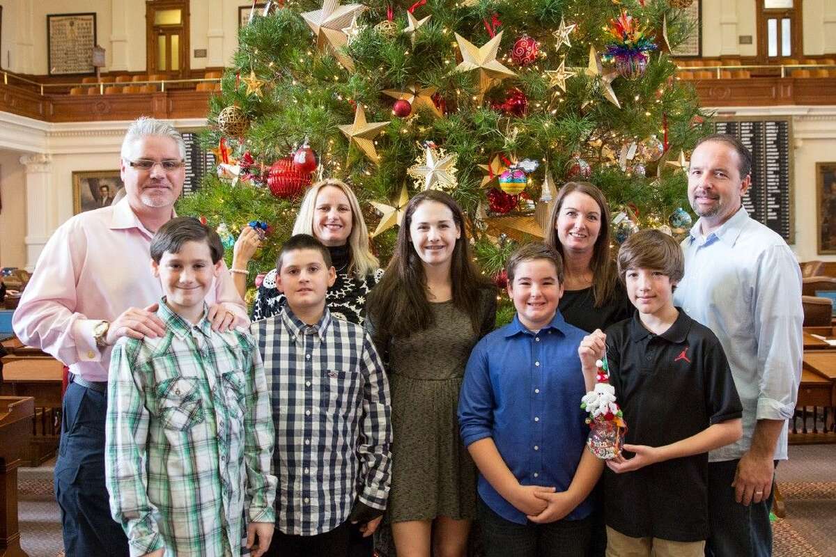 Humble family decorates ornament for Capitol Christmas Tree