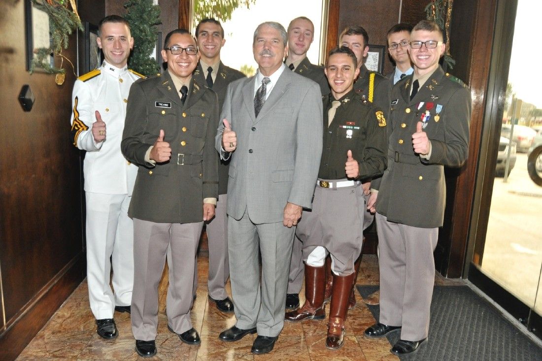 Bay Area Aggies welcome Lt. Col. Jay Brewer