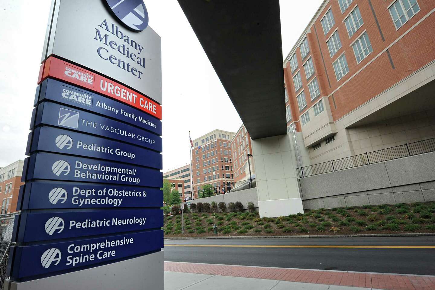 C-section rate among New York mothers continues to be high