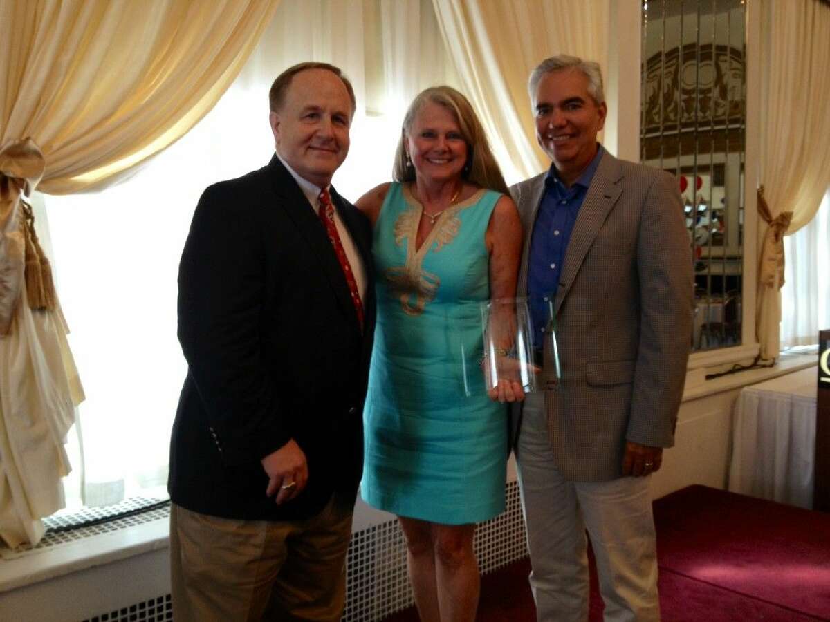 Fichter receives International Challenger Award at Little League World ...