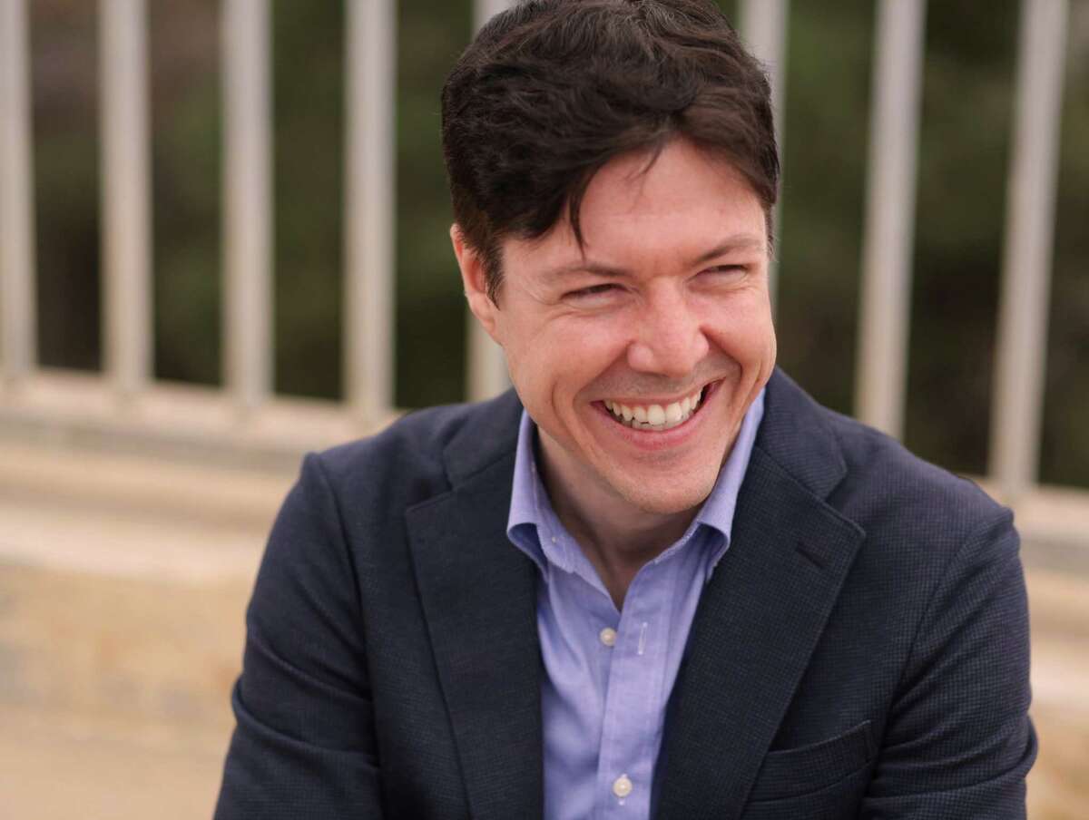 Get to know...Jonathan Stokes