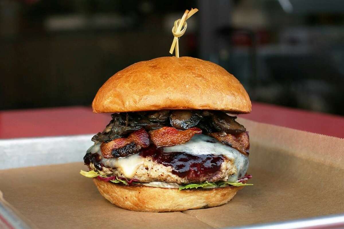Houston area to get third Hopdoddy Burger Bar