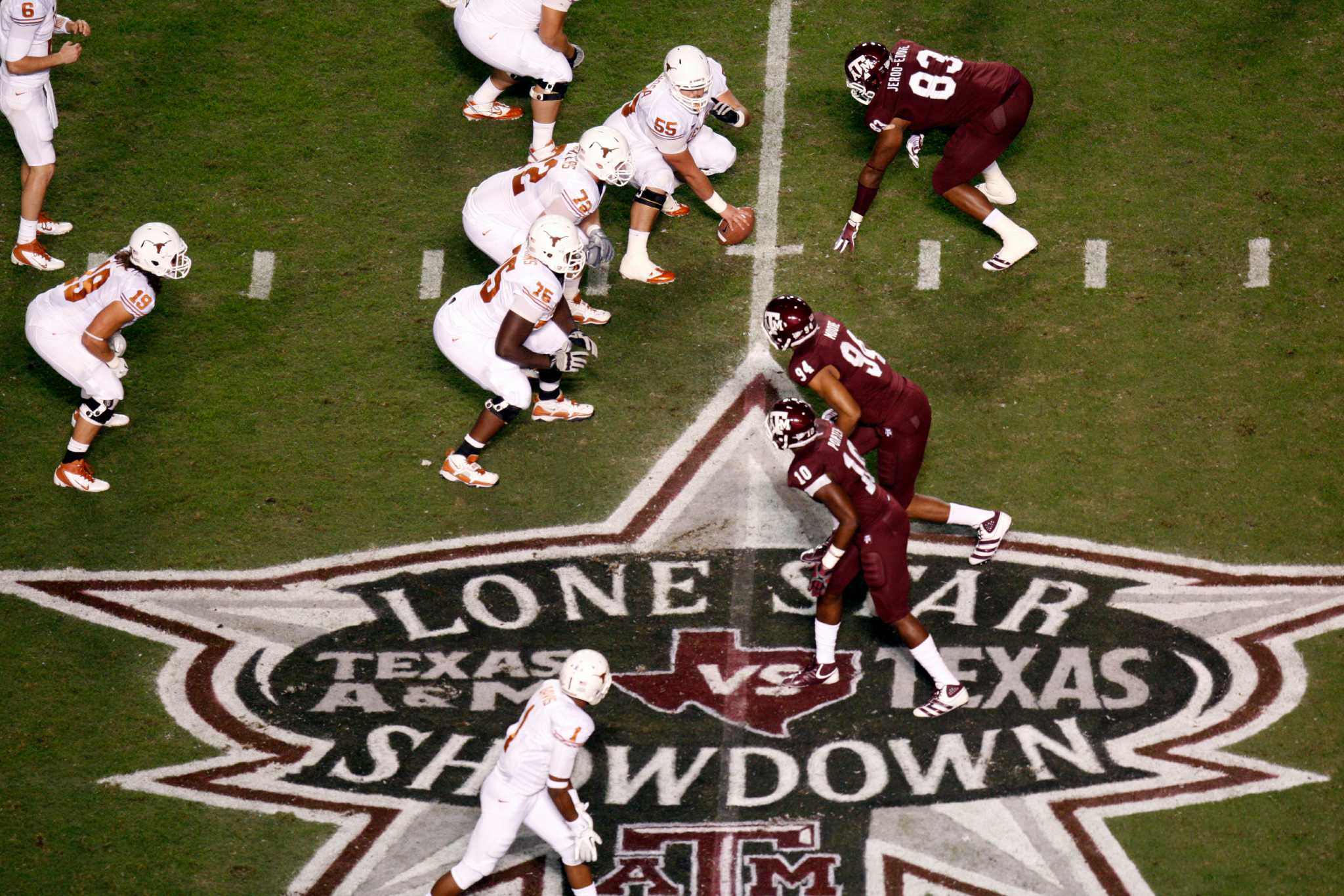 Who has the edge in the Aggies-Longhorns rivalry in each sport?