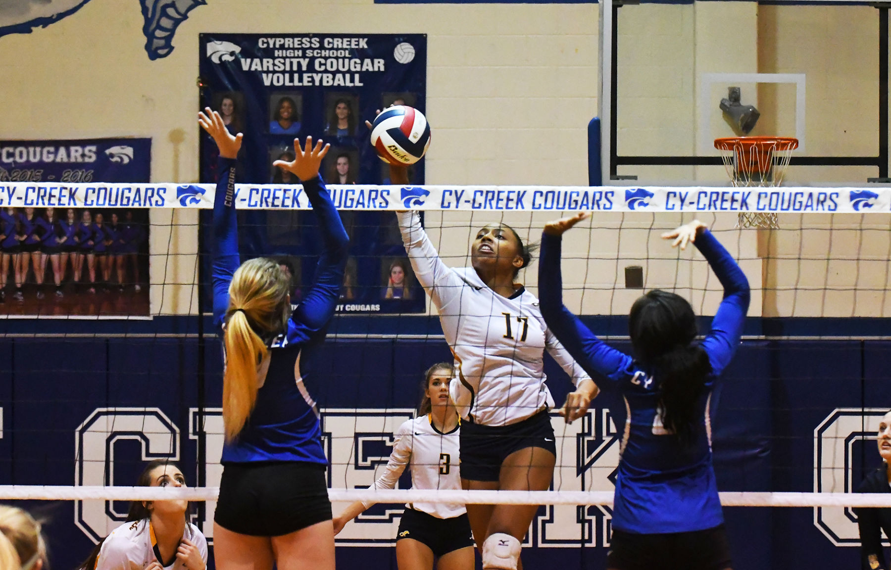 VOLLEYBALL: Cypress Ranch earns four-set road win against Cypress Creek