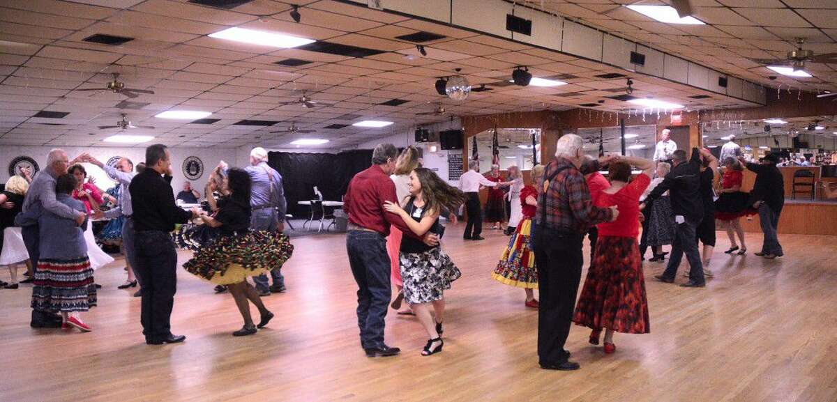 Local club helps patrons perfect their promenade