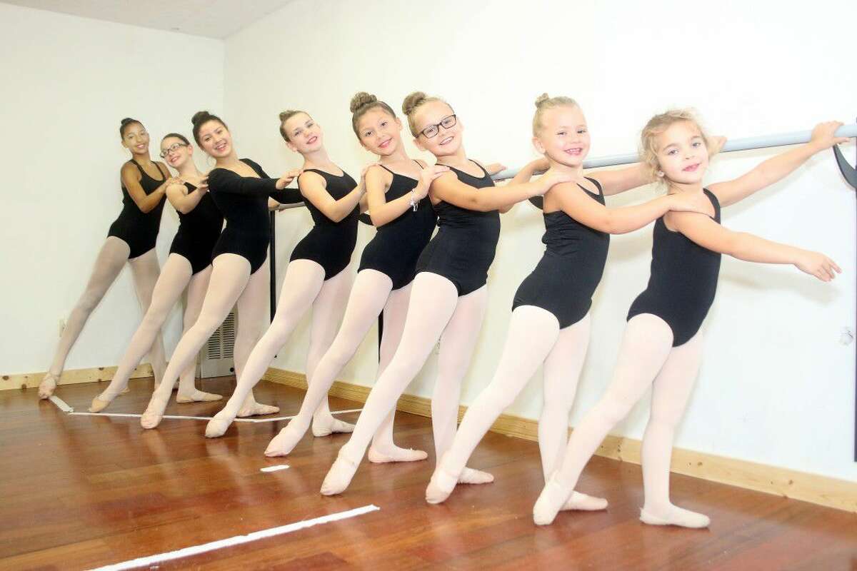 Dayton dancers named to ‘Nutcracker’ cast