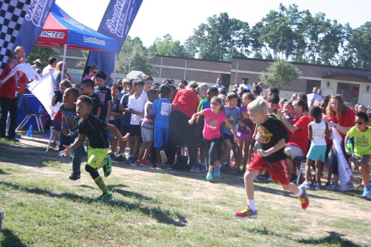 Fall Creek Elementary participates in Boosterthon Fun Run
