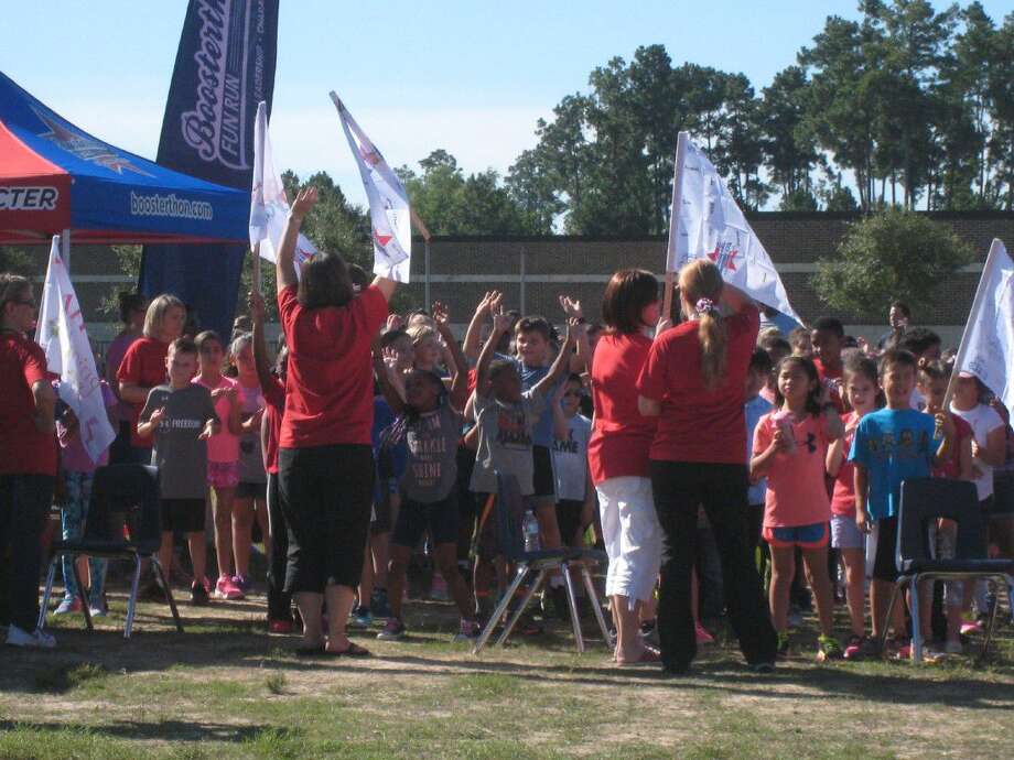 Fall Creek Elementary participates in Boosterthon Fun Run - Houston ...