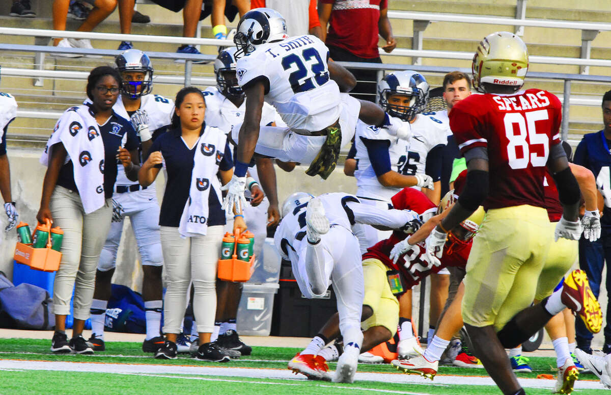 FOOTBALL: Cy-Ridge shows resiliency in 36-21 win against Cypress Woods