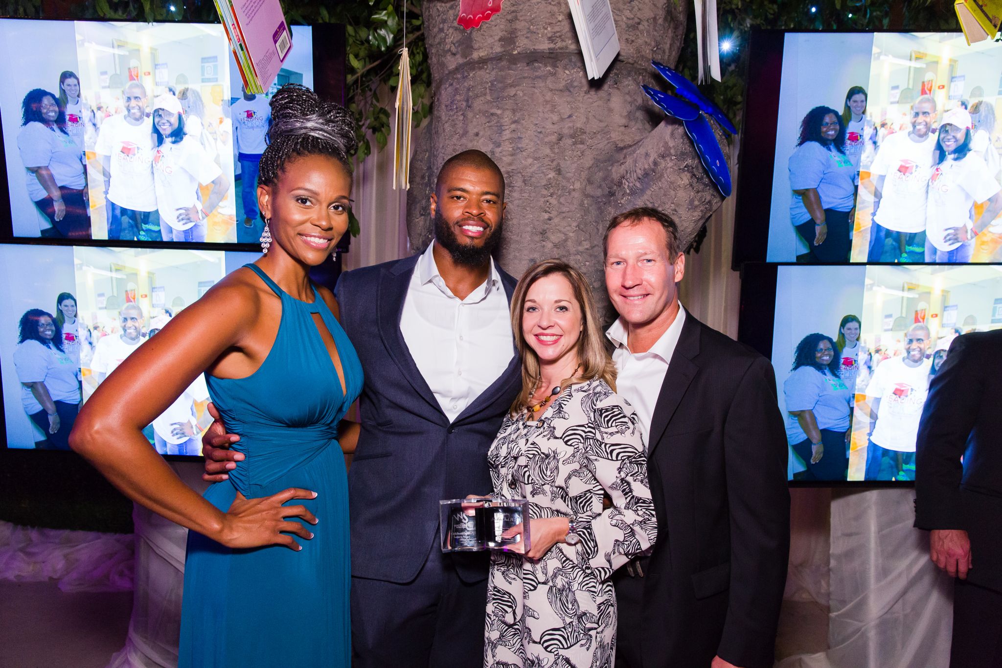 Duane Brown, Whitney Mercilus and more help Wade Smith raise $110,000 ...