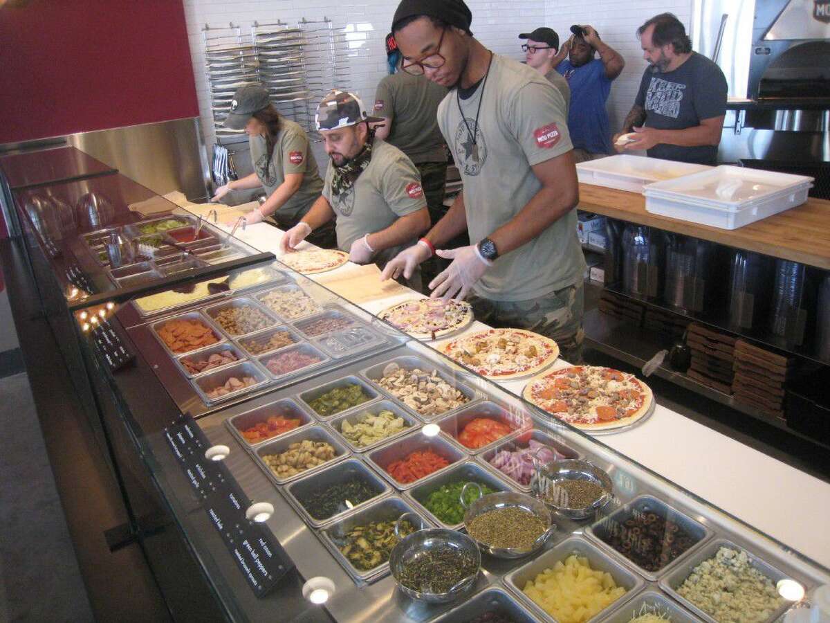 MOD Pizza opens new location in Summerwood