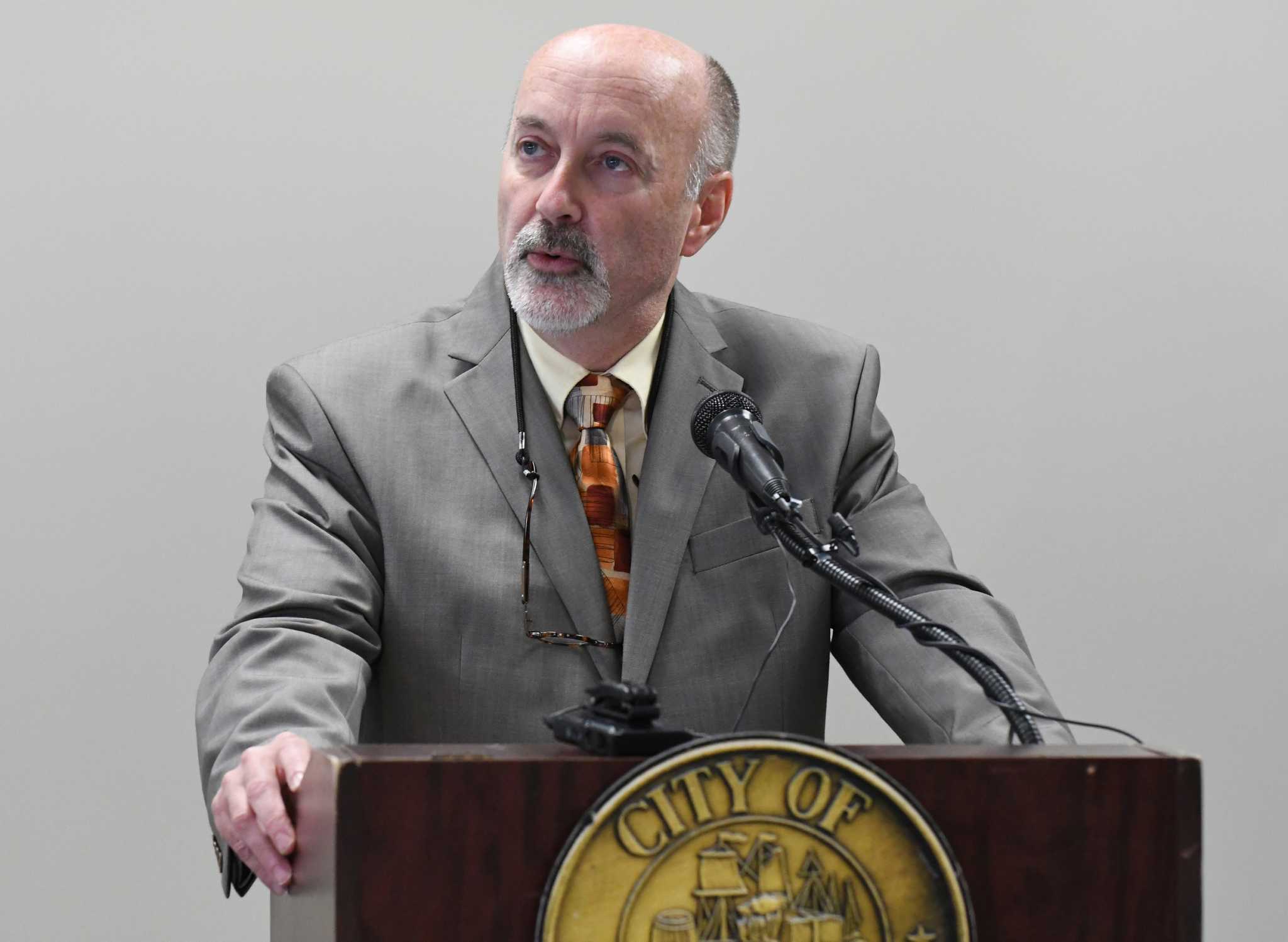 Troy in 'fiscal chaos' without 2017 budget