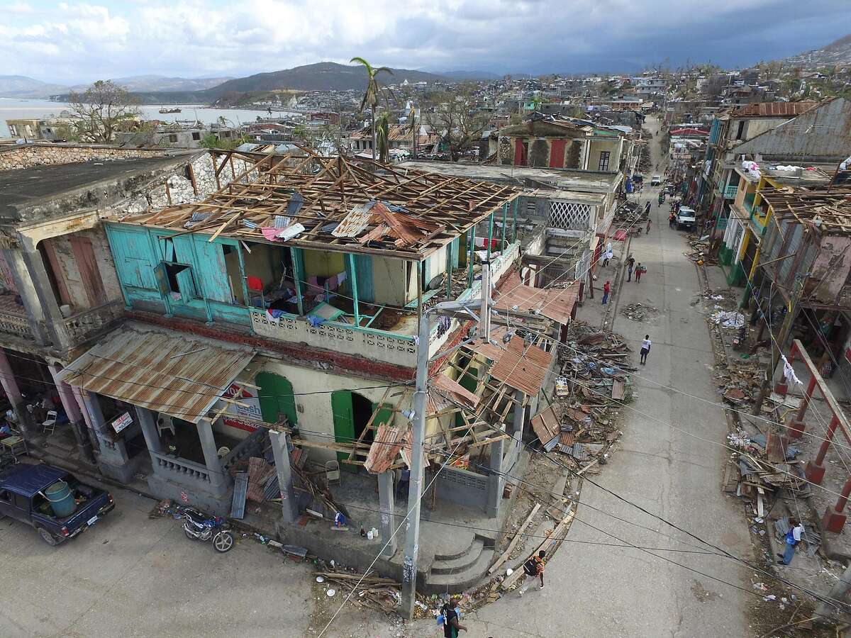 Aid arrives for hurricane survivors as toll soars in Haiti