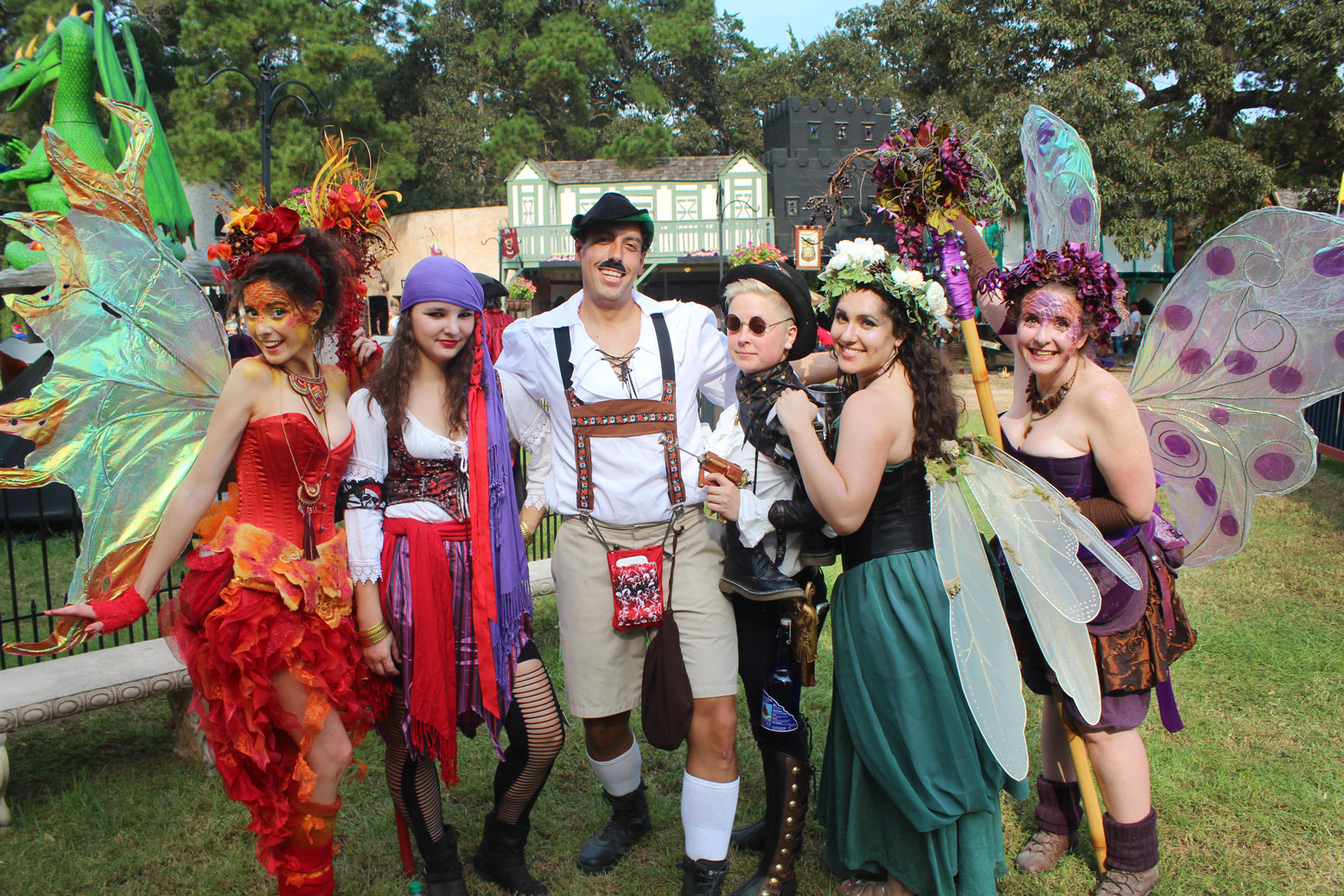 Good weather draws crowd to Renaissance Fest