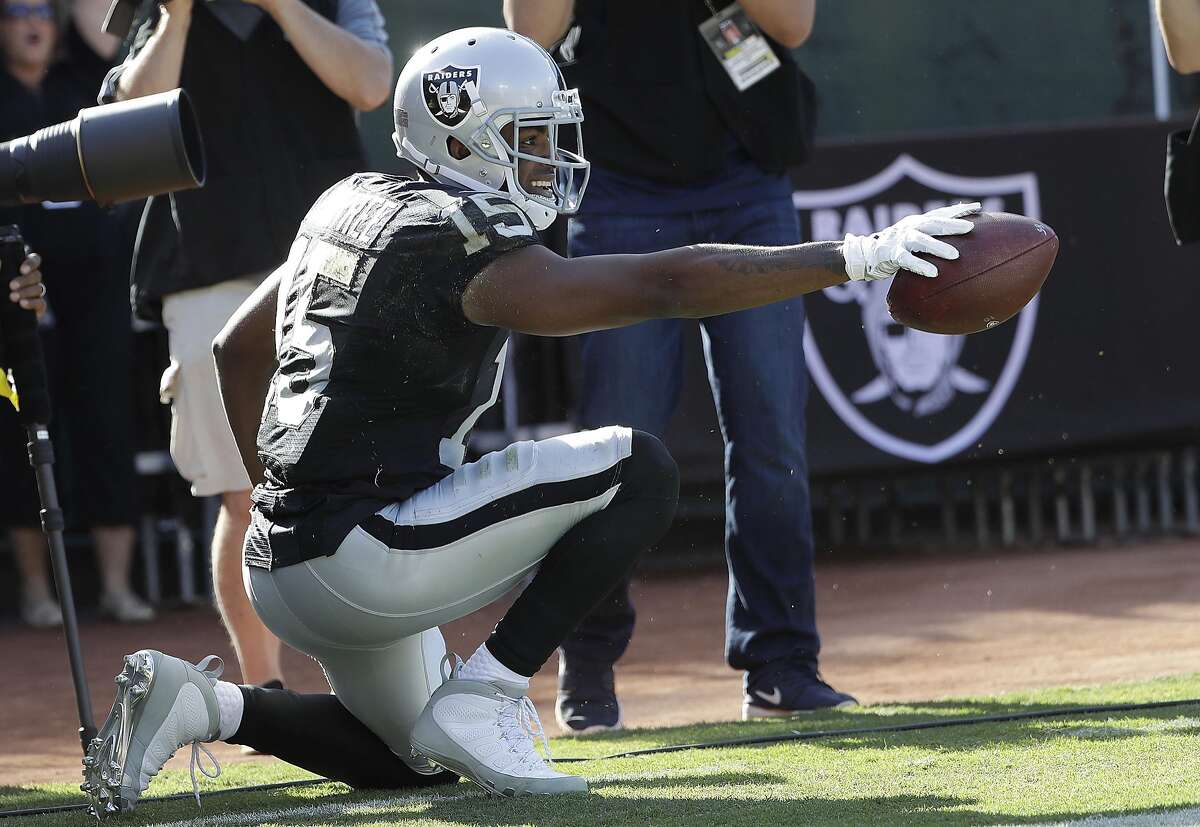 Raiders do just enough to tie for 1st