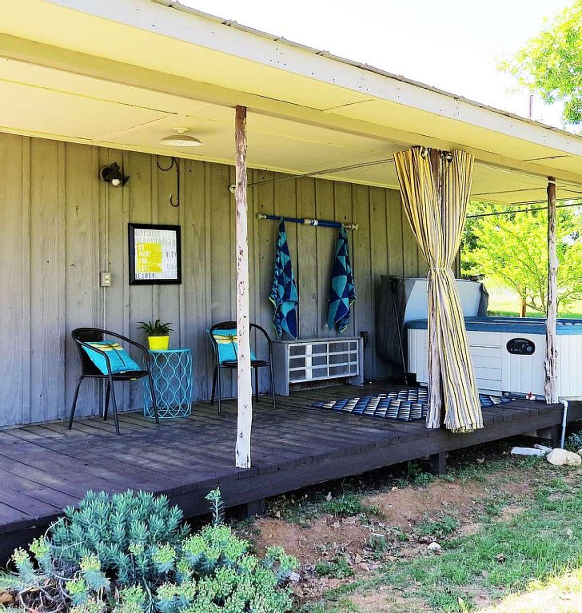 13 gorgeous Texas cabins to stay in on your fall trips