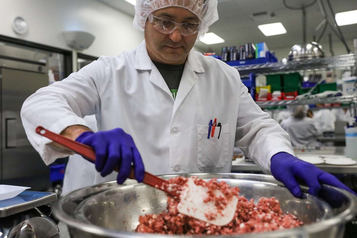 Impossible Burger debut: A non-meat patty for carnivores