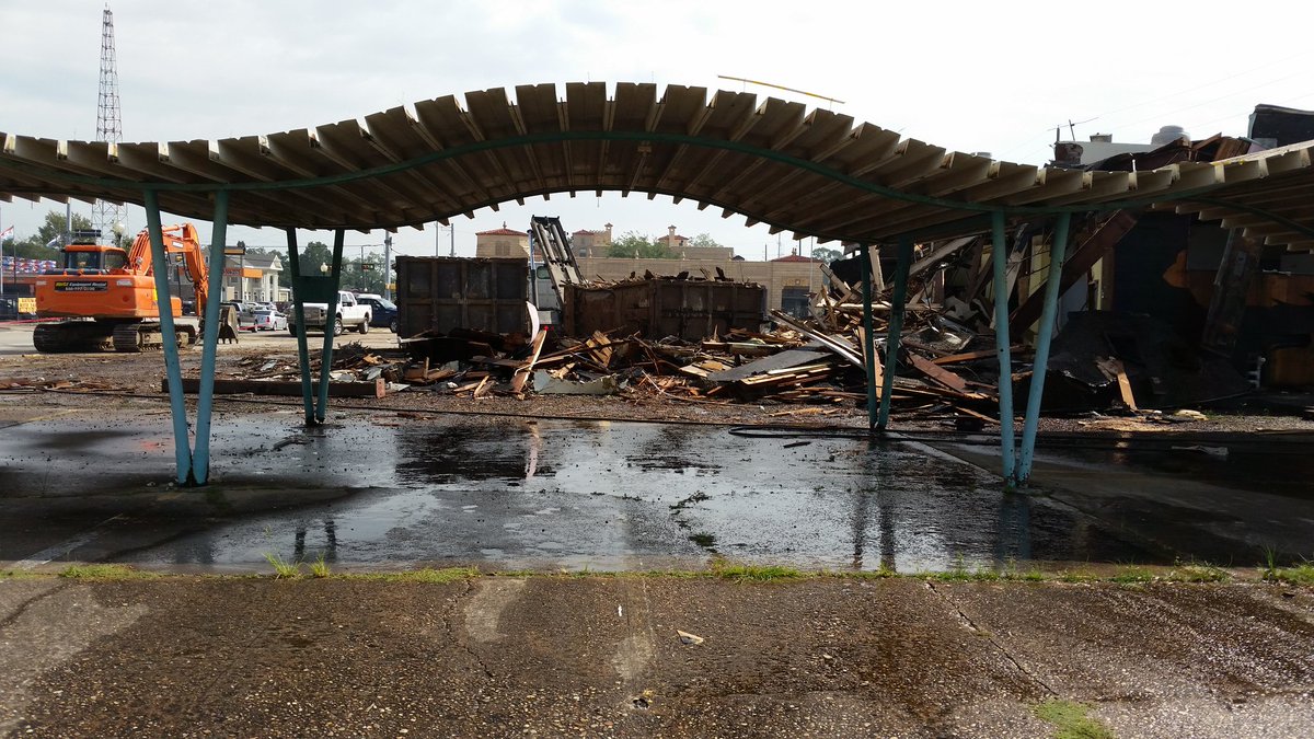 Iconic Pig Stand, birthplace of Texas Toast is demolished