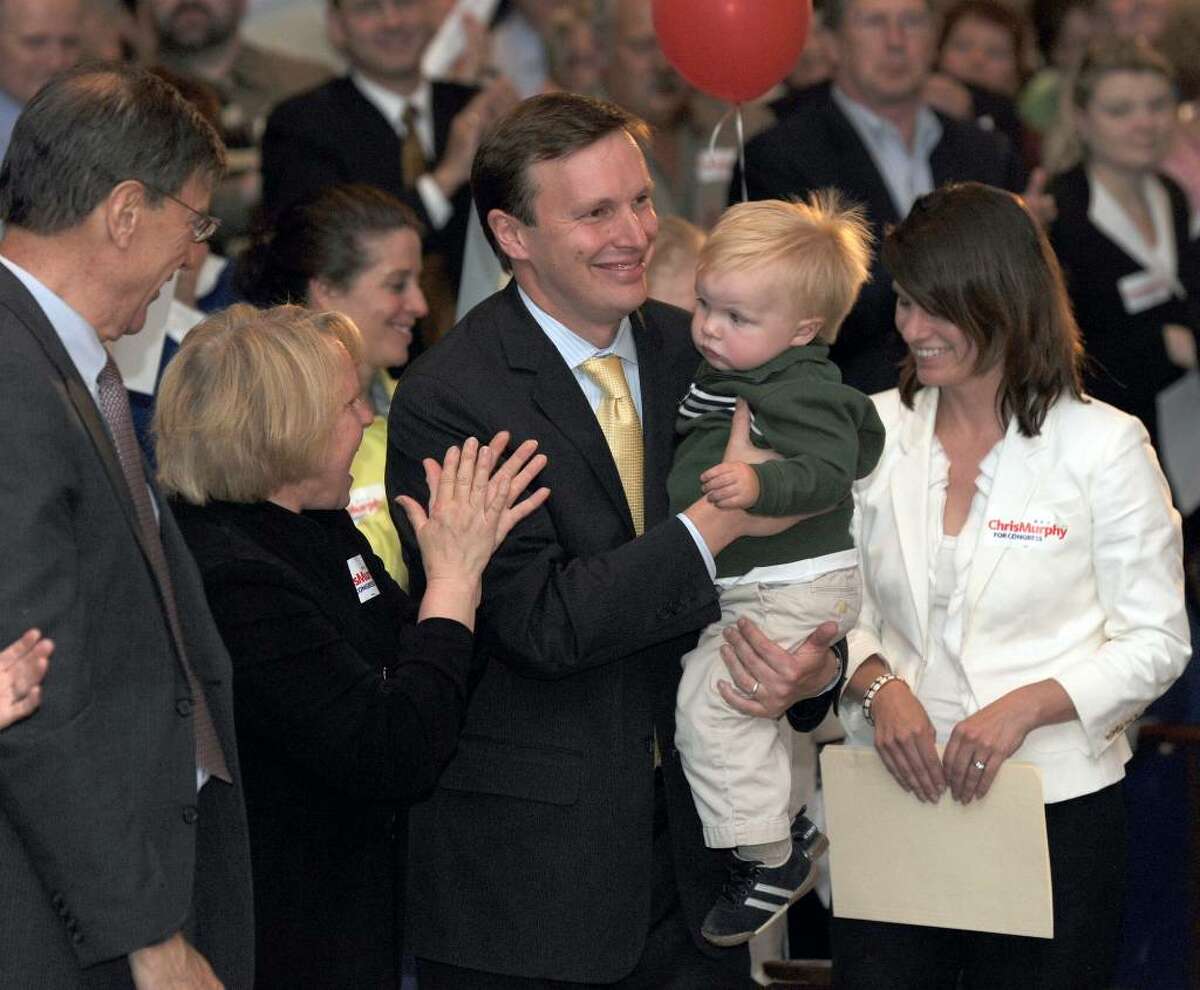 Democrats unanimously endorse Murphy for third term