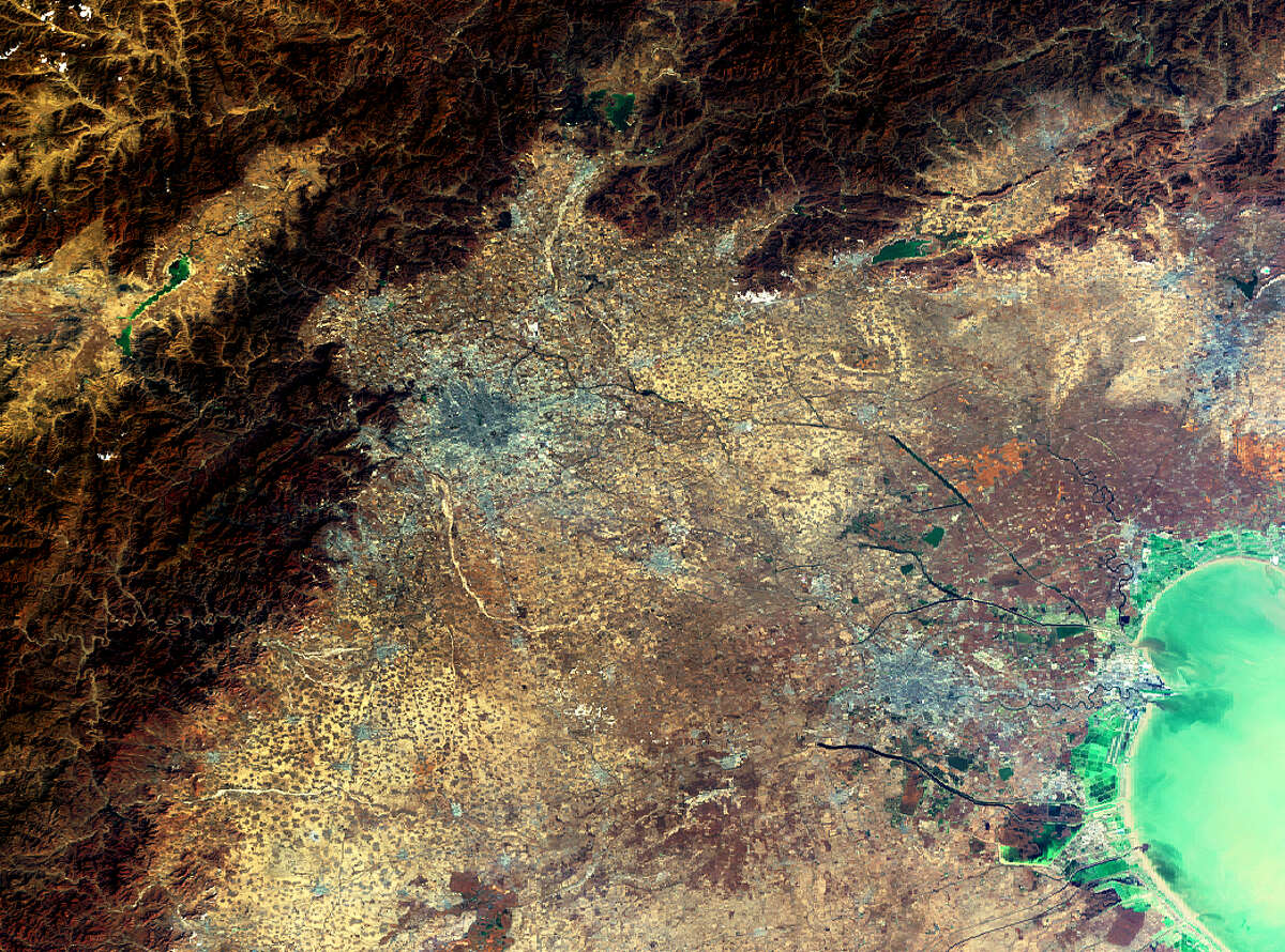 Can you name the world's 20 largest megacities from space?