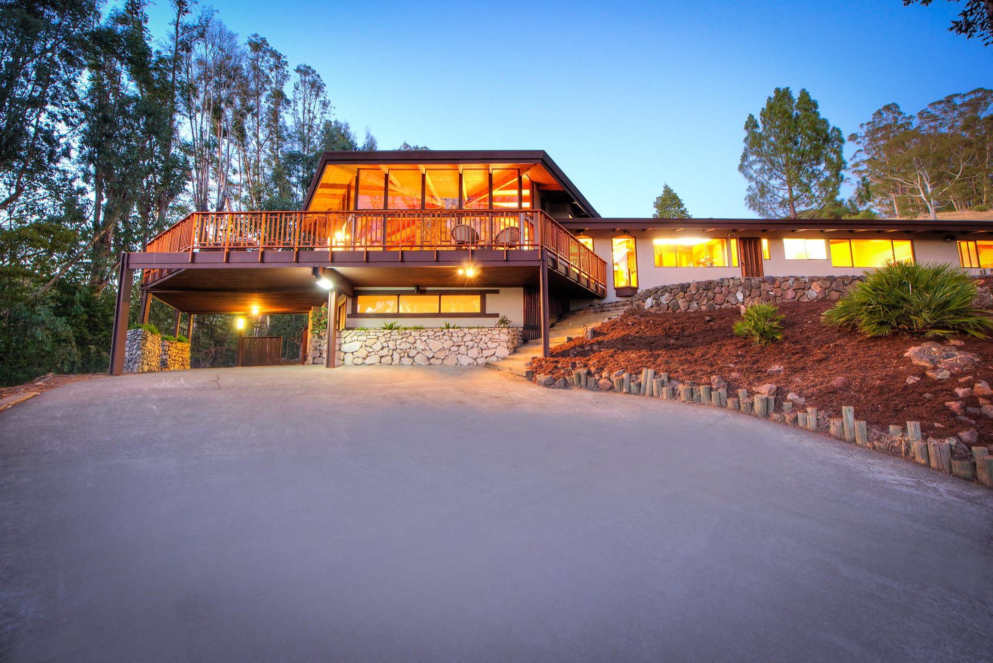 Marin County home designed by Mark Mills hits market